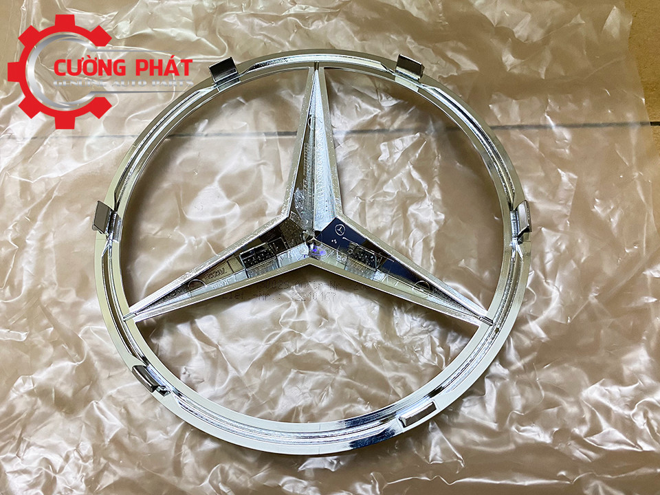Biểu tượng galang Mercedes-Benz C200 2020 chính hãng