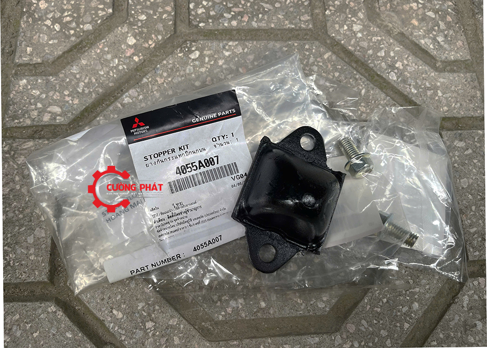 Cao su tăm bông càng A Mitsubishi Triton, Pajero Sport